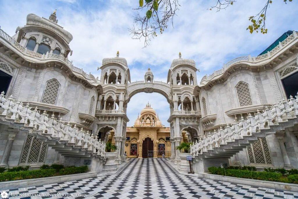 Divine Journey: Explore The Top 10 Temples In Vrindavan And Mathura In 2024